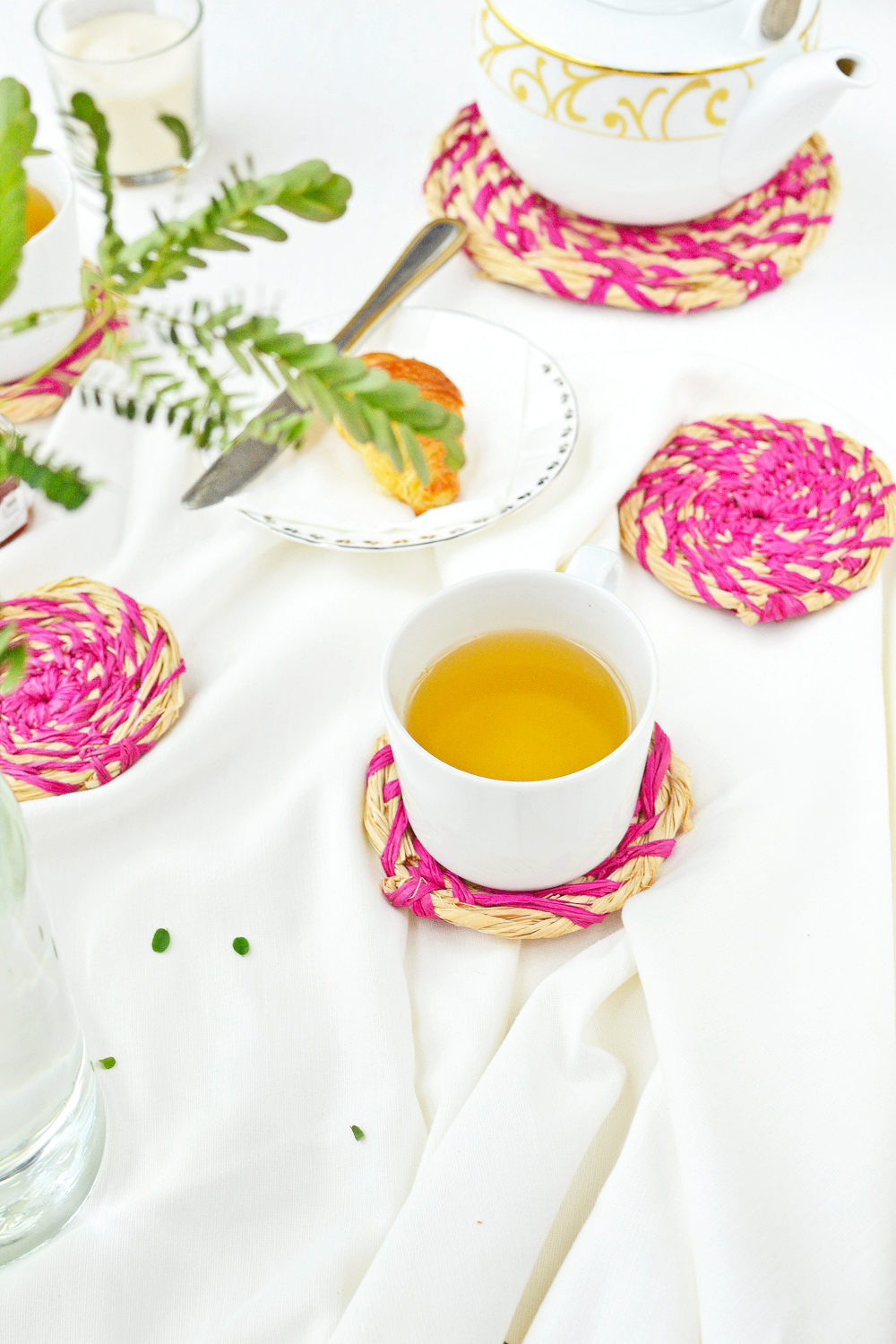 DIY Raffia coasters for DIYs | Enthralling gumption