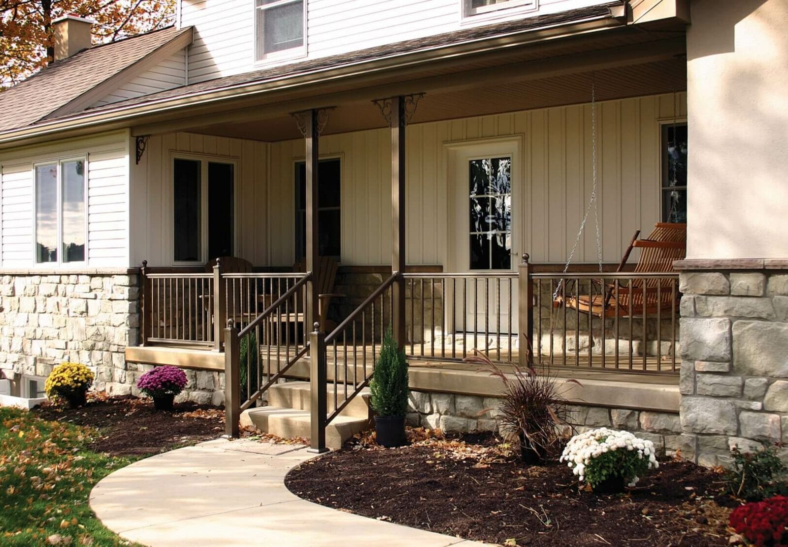 11 Durable and Creative Front Porch Column Ideas - Enthralling Gumption