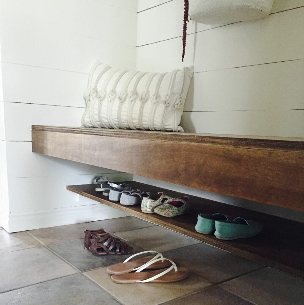 20 Creative DIY Boot Rack Ideas - Enthralling Gumption