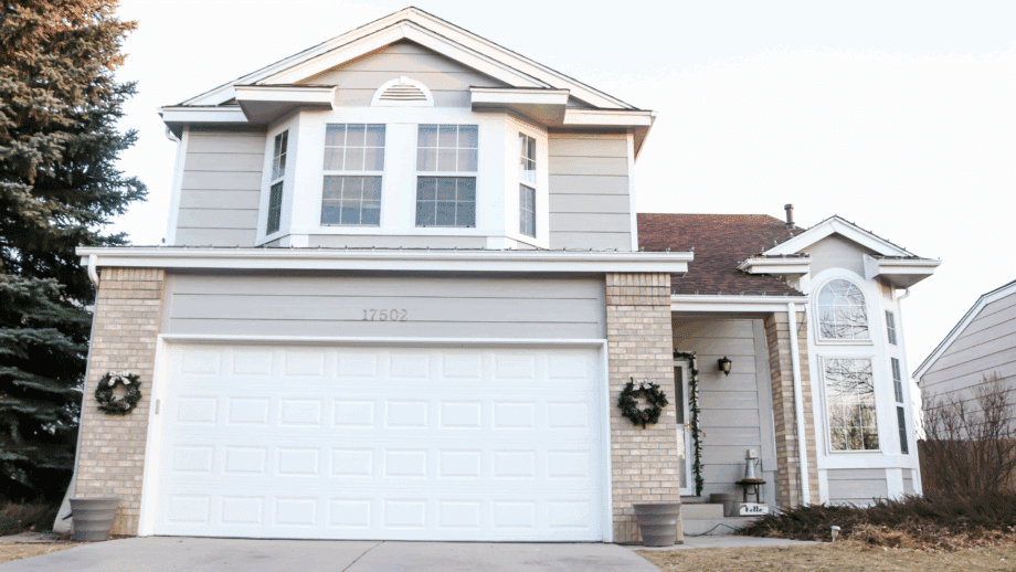Sherwin-Williams Snowbound (SW-7069) Exterior Review - Enthralling Gumption